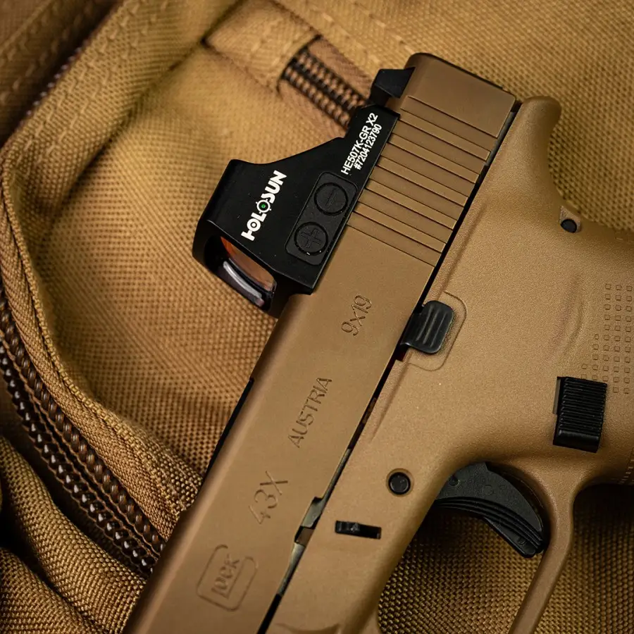 Glock 43X MOS Coyote Brown with Holosun 507K Green and a Glockmeister ...